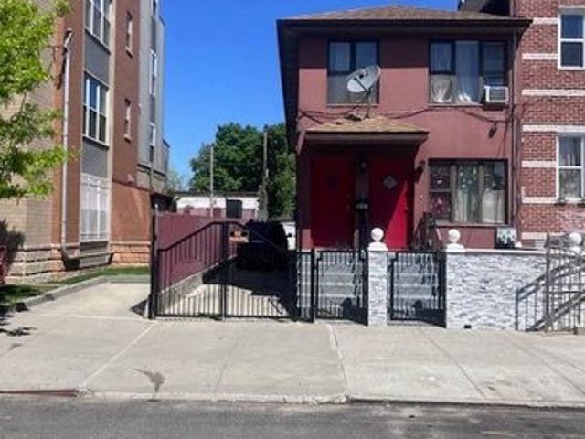 521 Glenmore Ave, Brooklyn, NY 11207