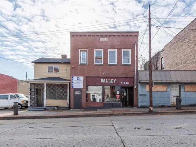 521 Grant St, Duquesne, PA 15110