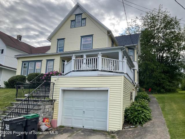 521 Delaware Street