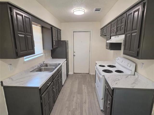 521 E Jay Court