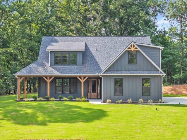 521 Firetower Rd, Williamston, SC 29697