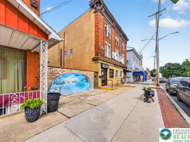 521 Front Street 523