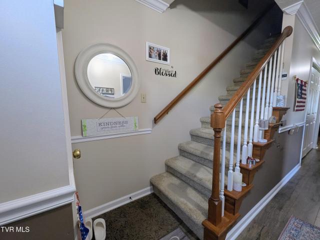 521 Hickory Road 521