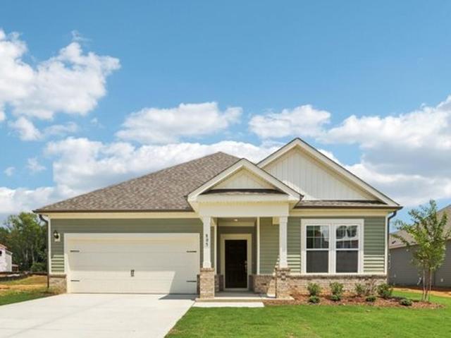 521 Hipwood Dr, Zebulon, NC 27597