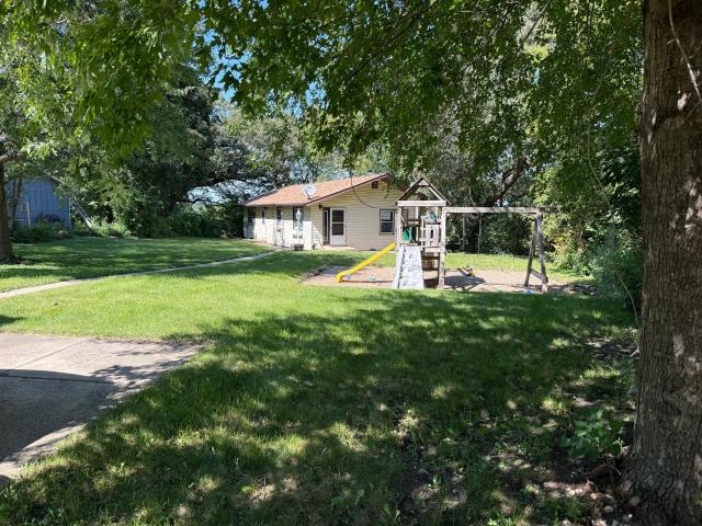 521 Oak Lane