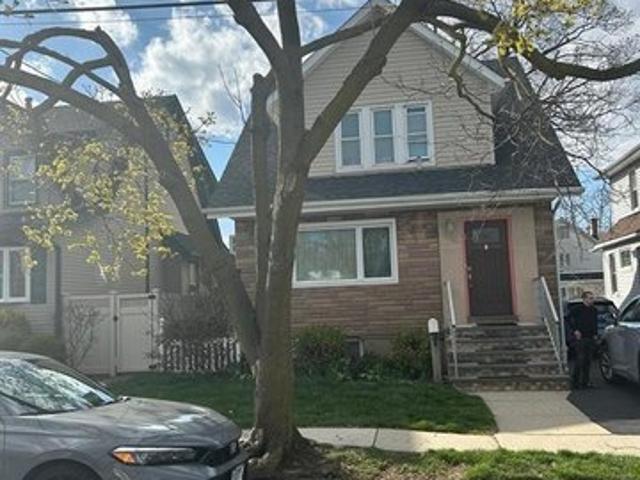 521 Olympia Ave, Cliffside Park, NJ 07010