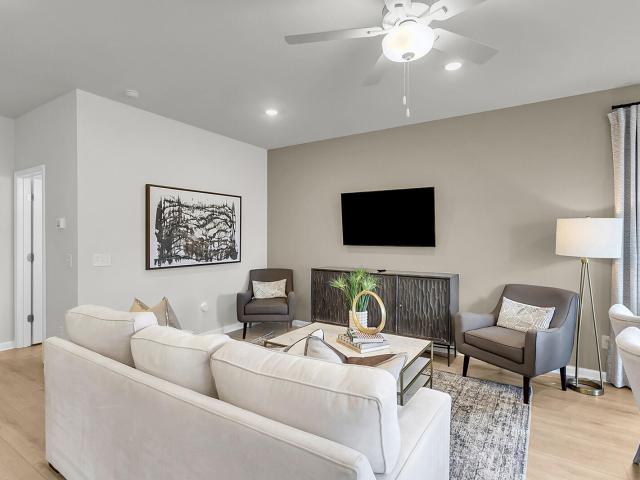 521 O'Leary Circle