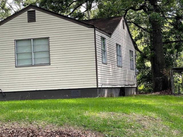 521 Osceola Circle
