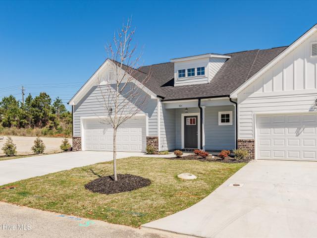 521 Oxbow Drive