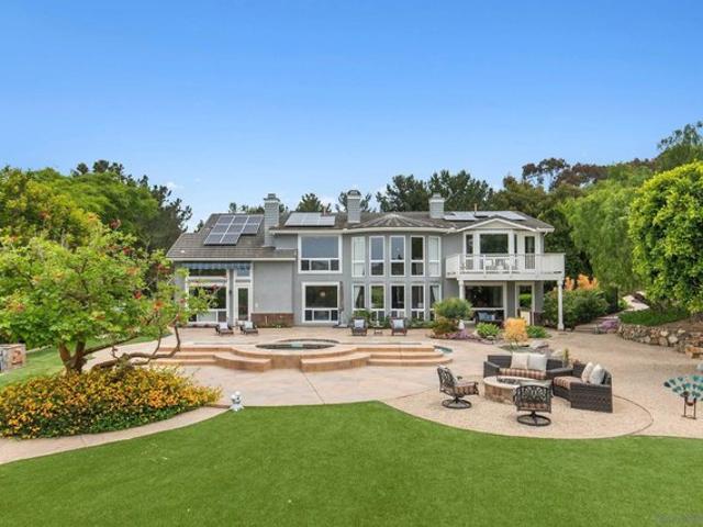 521 Latigo Row, Encinitas, CA 92024