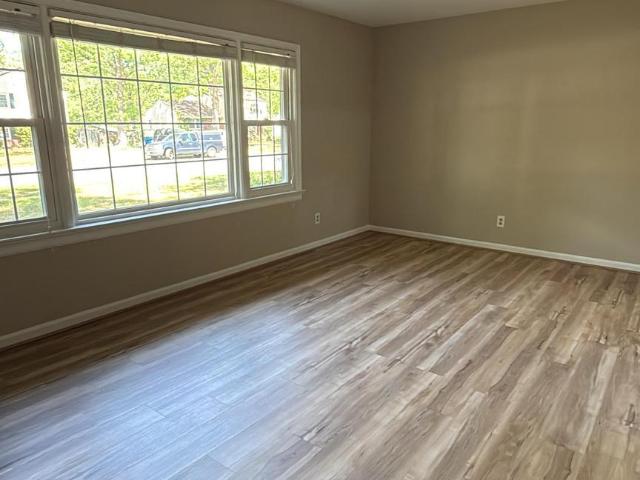 521 Laurel Ave, Fredericksburg, VA 22408 | MLS #VASP2040