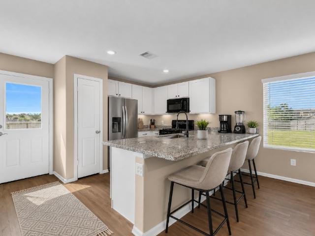 521 Maple Bend Lane