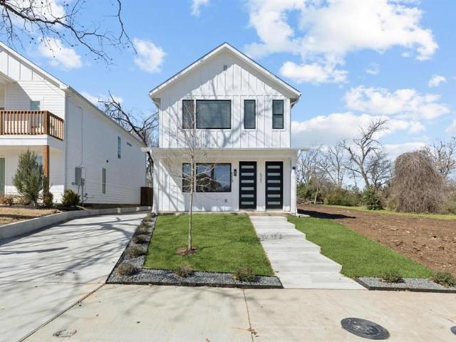 521 N Denley Dr, Dallas, TX
