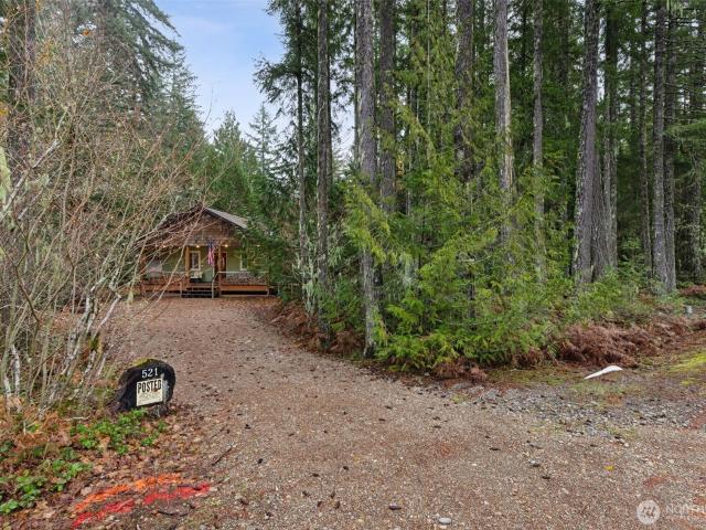 521 N Fairway Dr W, Hoodsport, WA 98548 | MLS #2455