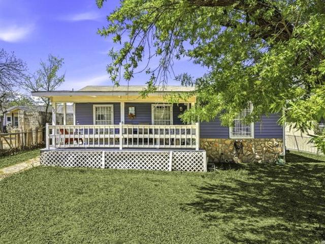 521 N San Joaquin Ave, San Antonio, TX 78228