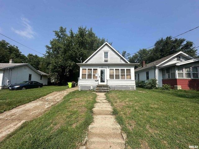 521 NE Rock Island Ave, Peoria, IL 61603