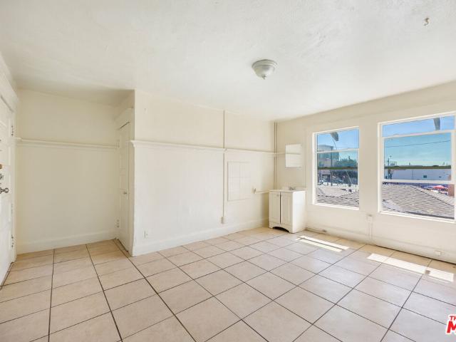 521 S Union Ave, Los Angeles, CA 90017 | MLS #26672