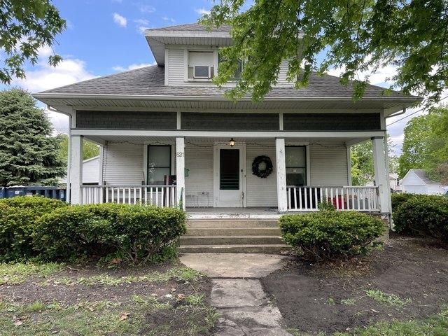 521 S Central St, Gilman, IL 60938