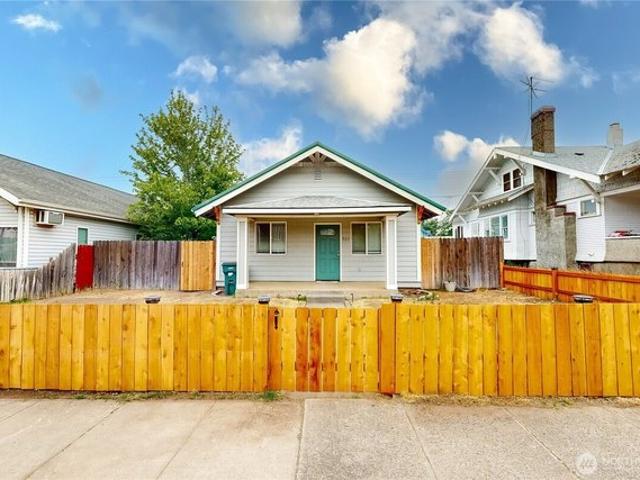 521 S Main St, Milton Freewater, OR 97862