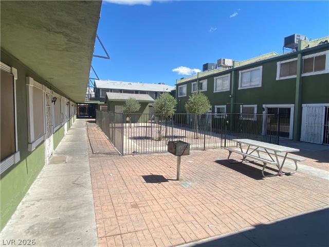 521 S Maryland Pkwy, Unit A16, Las Vegas, NV 89101 | MLS #2800