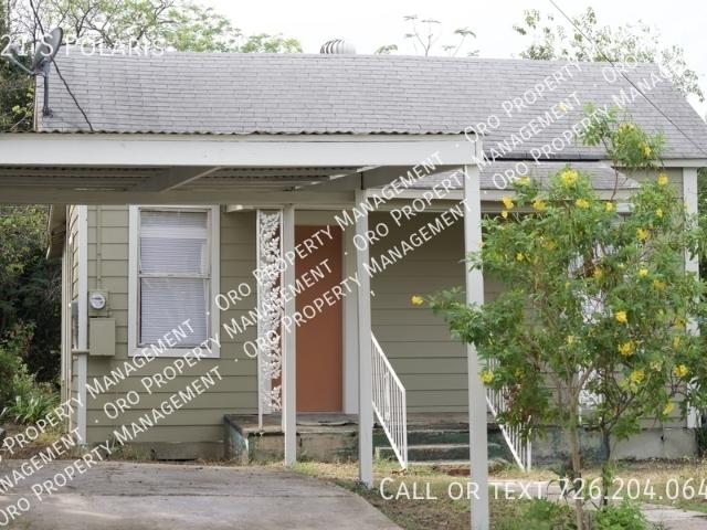 Beautifully Updated 3 Bedroom Home Near Downtown