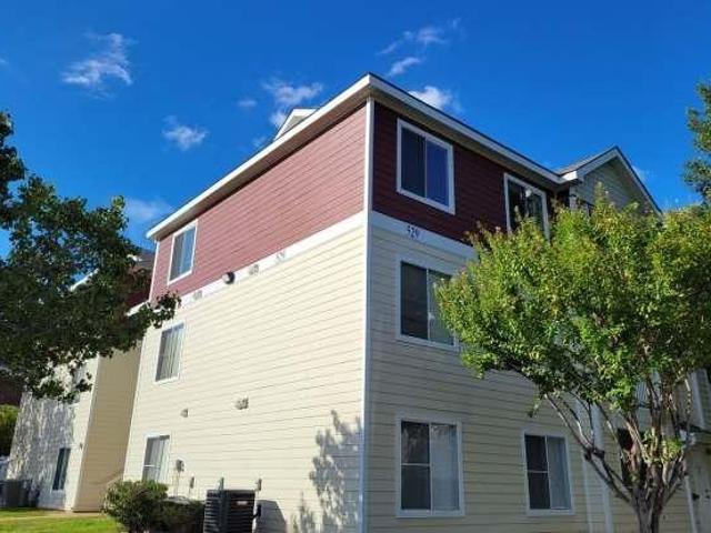 521 Southwest Parkway # 304