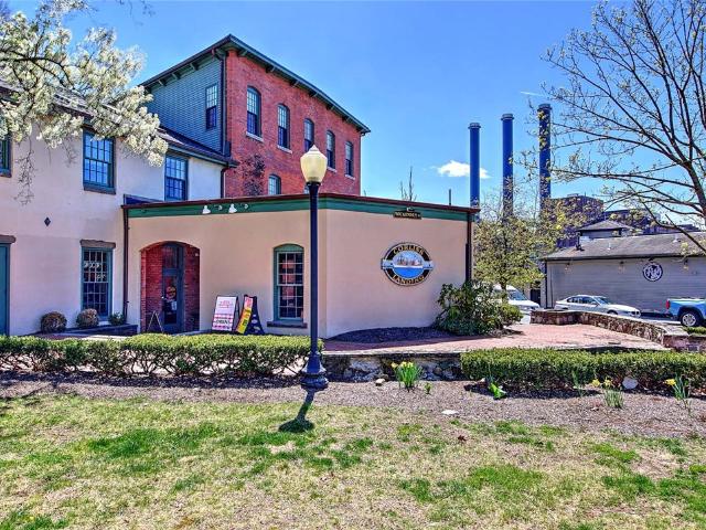 521 South Water Street 113