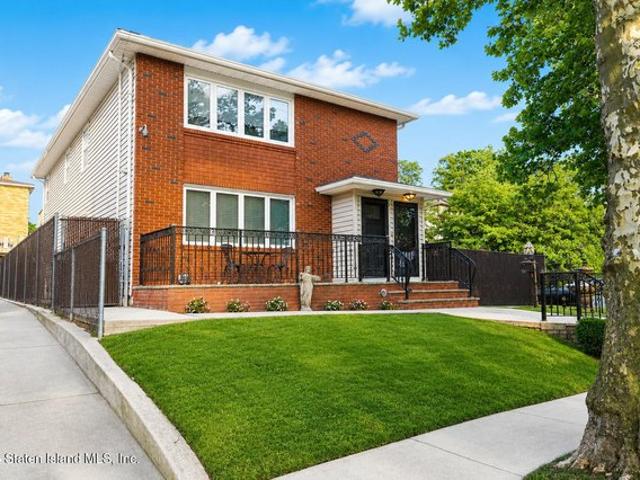 521 Steuben St, Staten Island, NY 10305