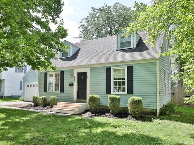 521 Park Blvd, Worthington, OH 43085