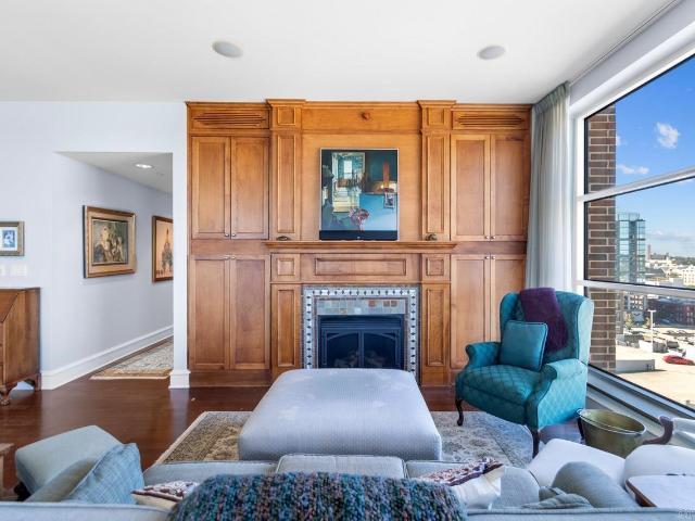 521 President Clinton #1206 Avenue # 1206