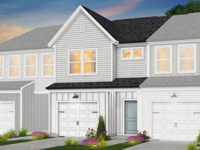 521 Prosecco Dr, Thomasville, NC 27360