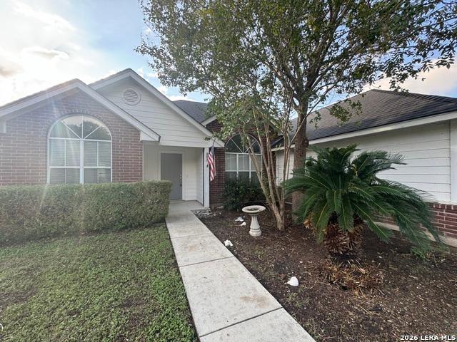 521 Woodlake Dr