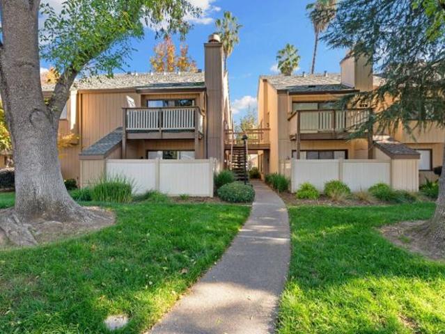 521 Woodside Oaks #2, Sacramento, CA 95825