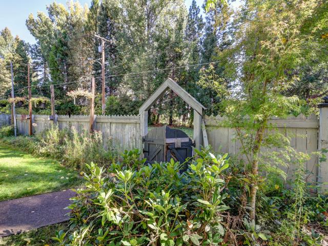 521 Wetzel Dr, McCloud, CA 96057 | MLS #25 4509