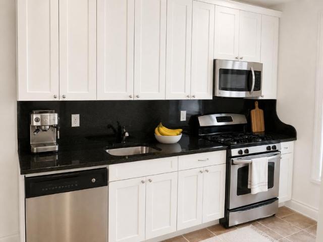 521 West 122nd Street, New York, NY
