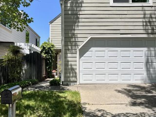 521 Westmont Ct, Healdsburg, CA 95448