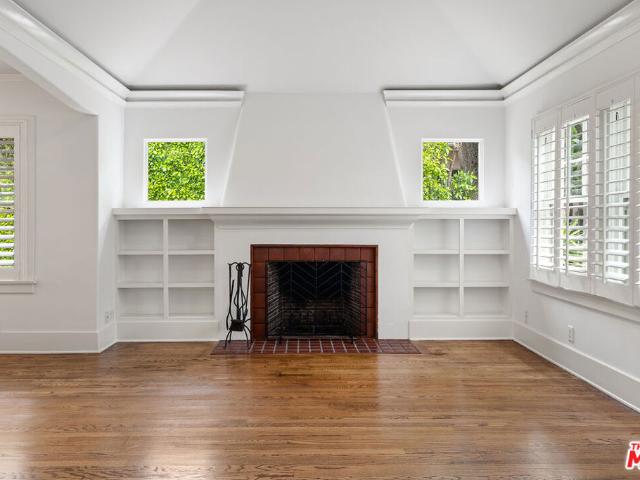 521 Westbourne Drive