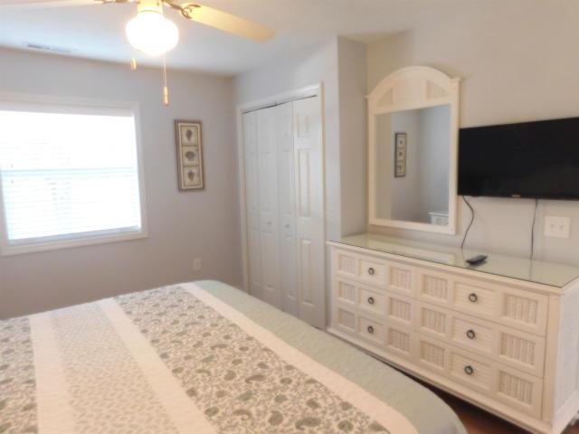 521 White River Dr. Unit 21F