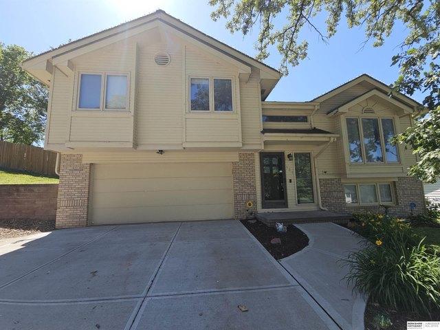 521 Vine St, Louisville, NE 68037