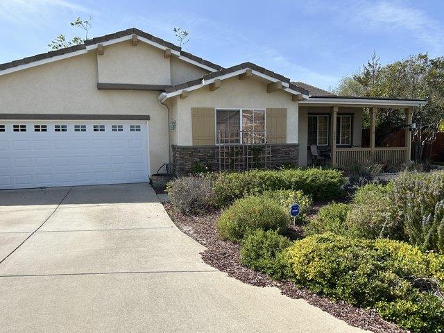 521 Y Pl, Lompoc, CA 93436