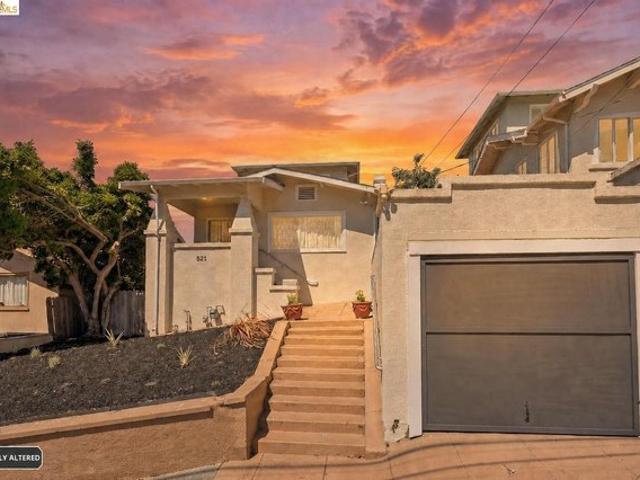 521 Zorah St, Oakland, CA 94606