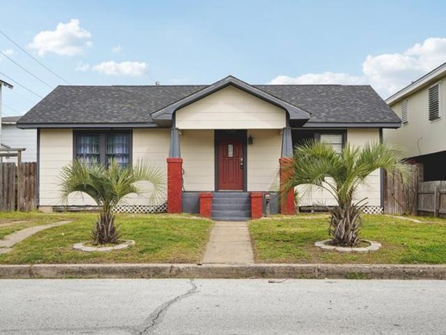 5224 Avenue P, Galveston, TX 77551