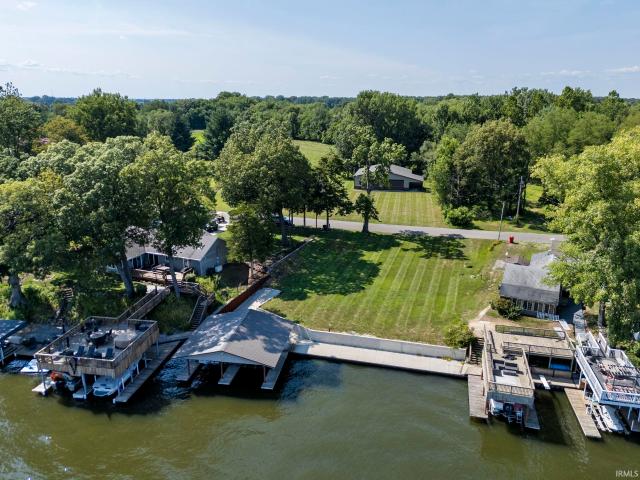 5224 E Quiet Water Court
