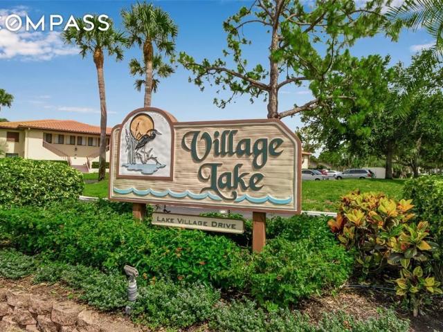 5224 Lake Village Dr 67, Sarasota, FL