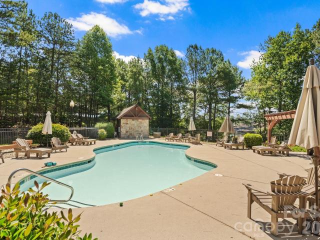 5224 Port Lane