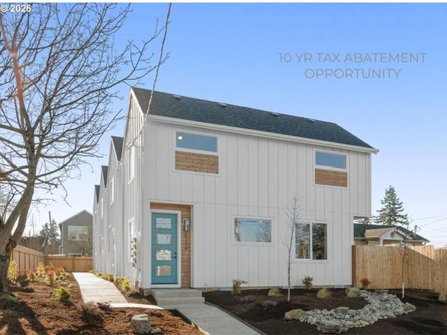 5224 SE Knapp St, Portland, OR 97206