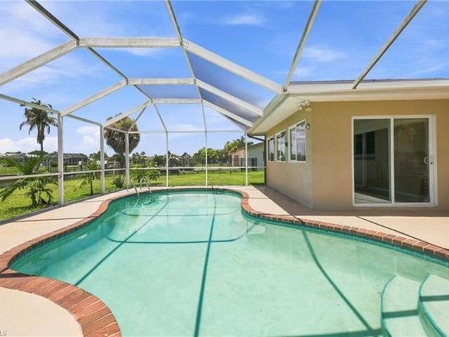 5224 Tower Dr, Cape Coral, FL 33904