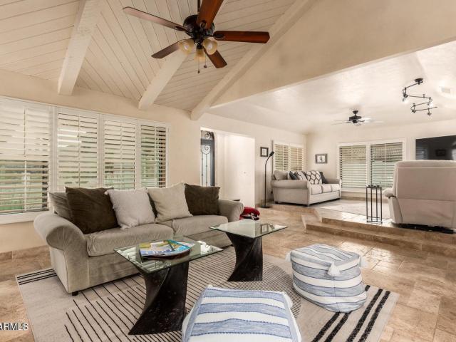 5224 w creedance boulevard