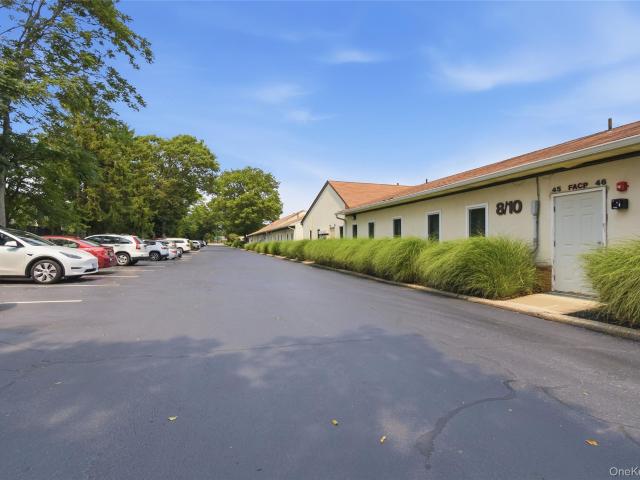 5225 Nesconset Highway