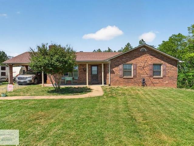 5225 Blue Ridge Dr, Gretna, VA 24557